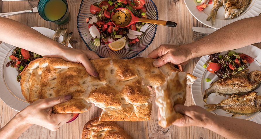 Ramadan Etiquette: A Guide for Non Muslims - Bahrain This Month